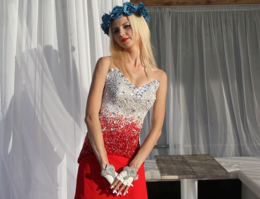 Latviete Fox Lima soļa attālumā no 20 000 vērtās balvas - nra.lv