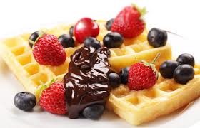 RECEPTE: Garšīgās, kraukšķīgās vafeles - nra.lv