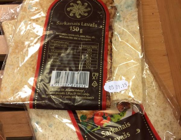 "Rimi" lielveikalos nopērkams sarūdzis piens un sapelējusi maize - nra.lv