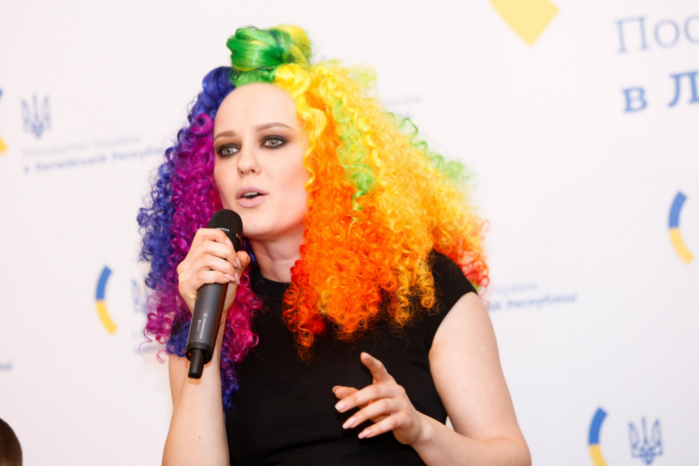 Dziedātāja Agnese Rakovska steidzami lūdz palīdzību - nra.lv