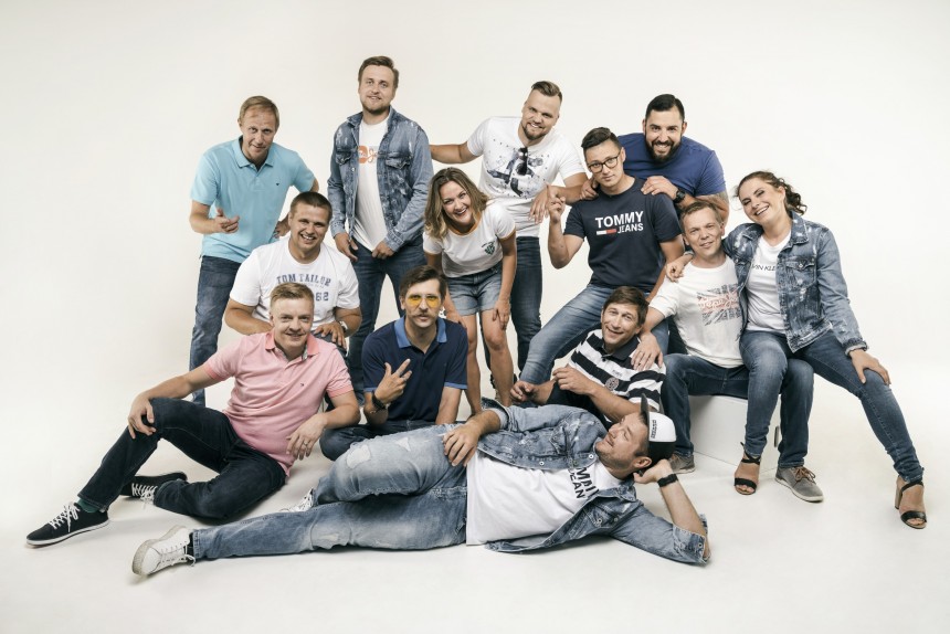 VAKARA ZIŅAS. Improvizatore Sanda Dejus: Latvietis māk par sevi ...