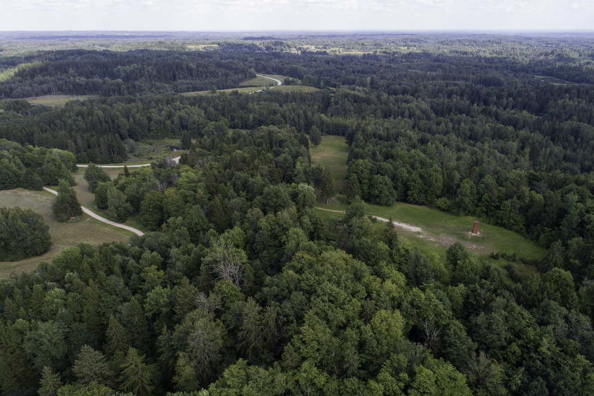 Gaiziņkalna virsotnes dāvinājumu Latvija varētu arī nepieņemt - nra.lv