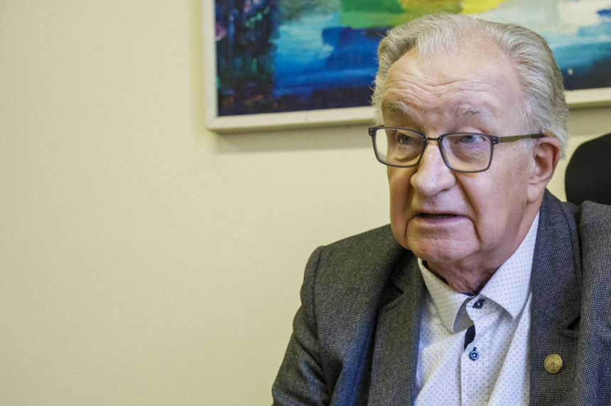 Narkologs Jānis Strazdiņš: Mēs, psihiatri, ar trakajiem nestrīdamies ...