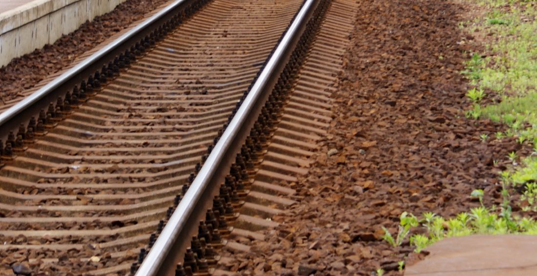 Vilcienu satiksmi no Rīgas uz Viļņu un Tallinu neatjaunos - nra.lv