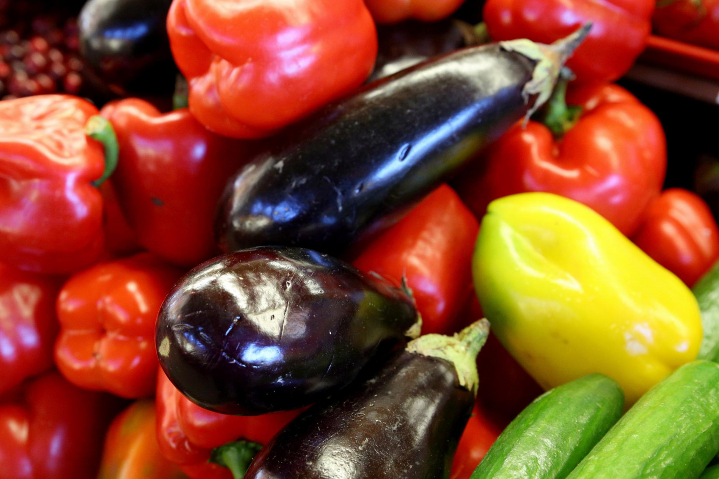 Pēc PVN likmes samazināšanas augļiem un dārzeņiem to cena sarukusi par ...