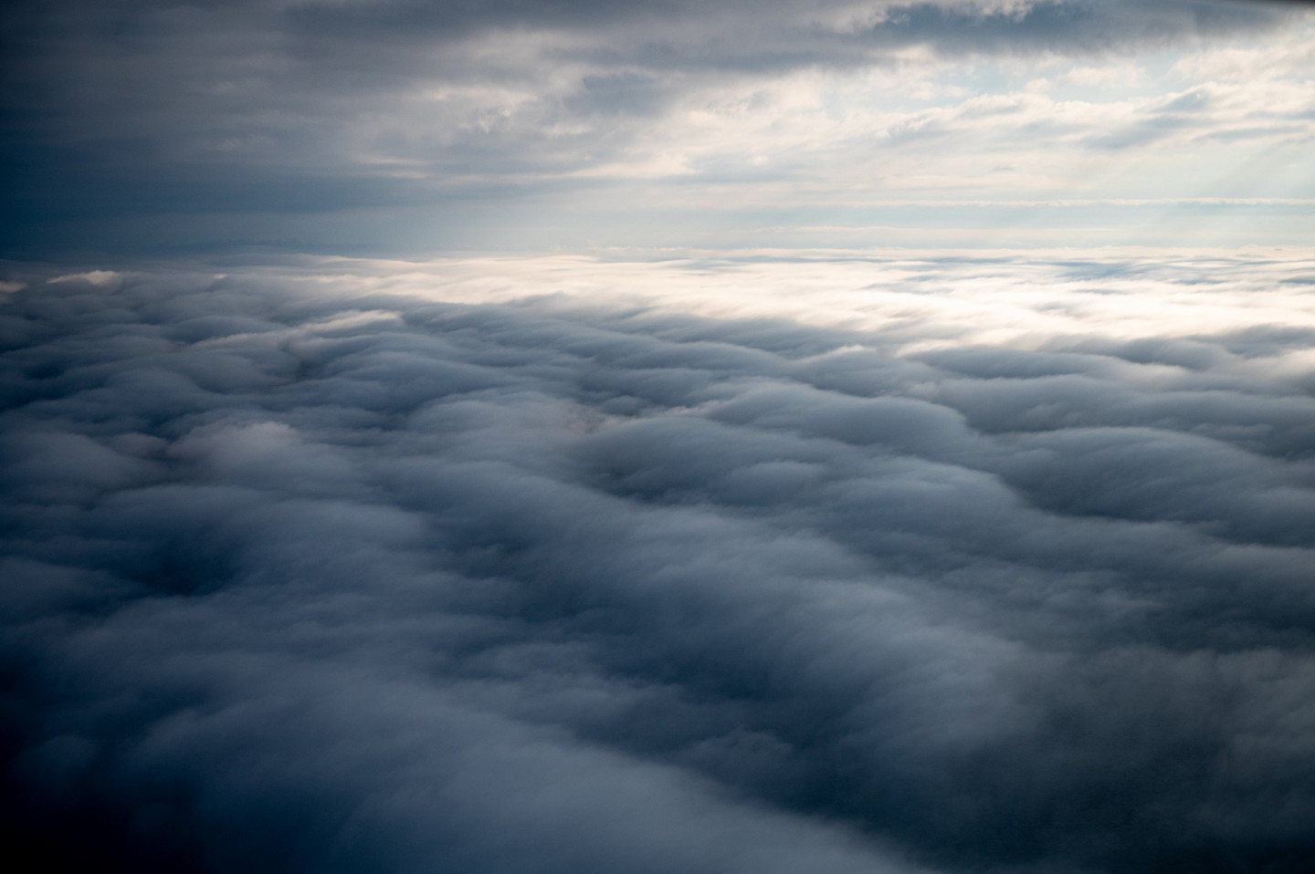 Pirmdien debesis klās mākoņi; nokrišņi maz iespējami - nra.lv