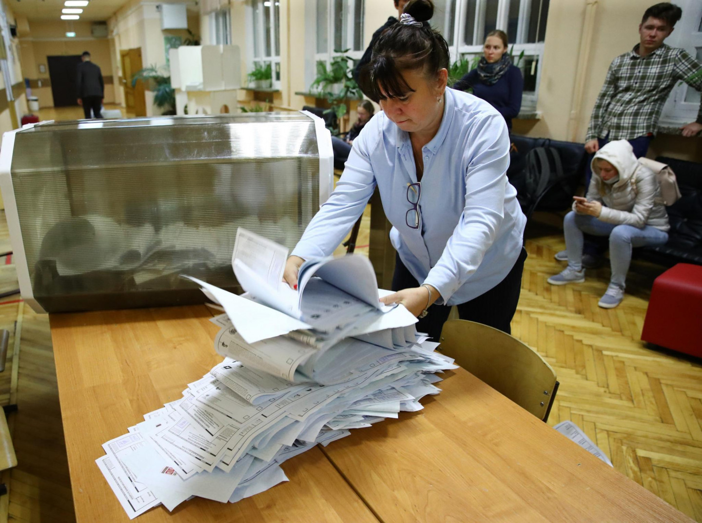 "Vienotā Krievija" ieguvusi vairākumu Valsts domē - nra.lv