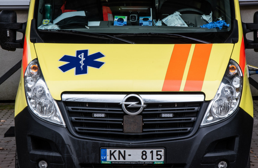 Paaugstinās NMPD maksas izsaukuma cenu - nra.lv