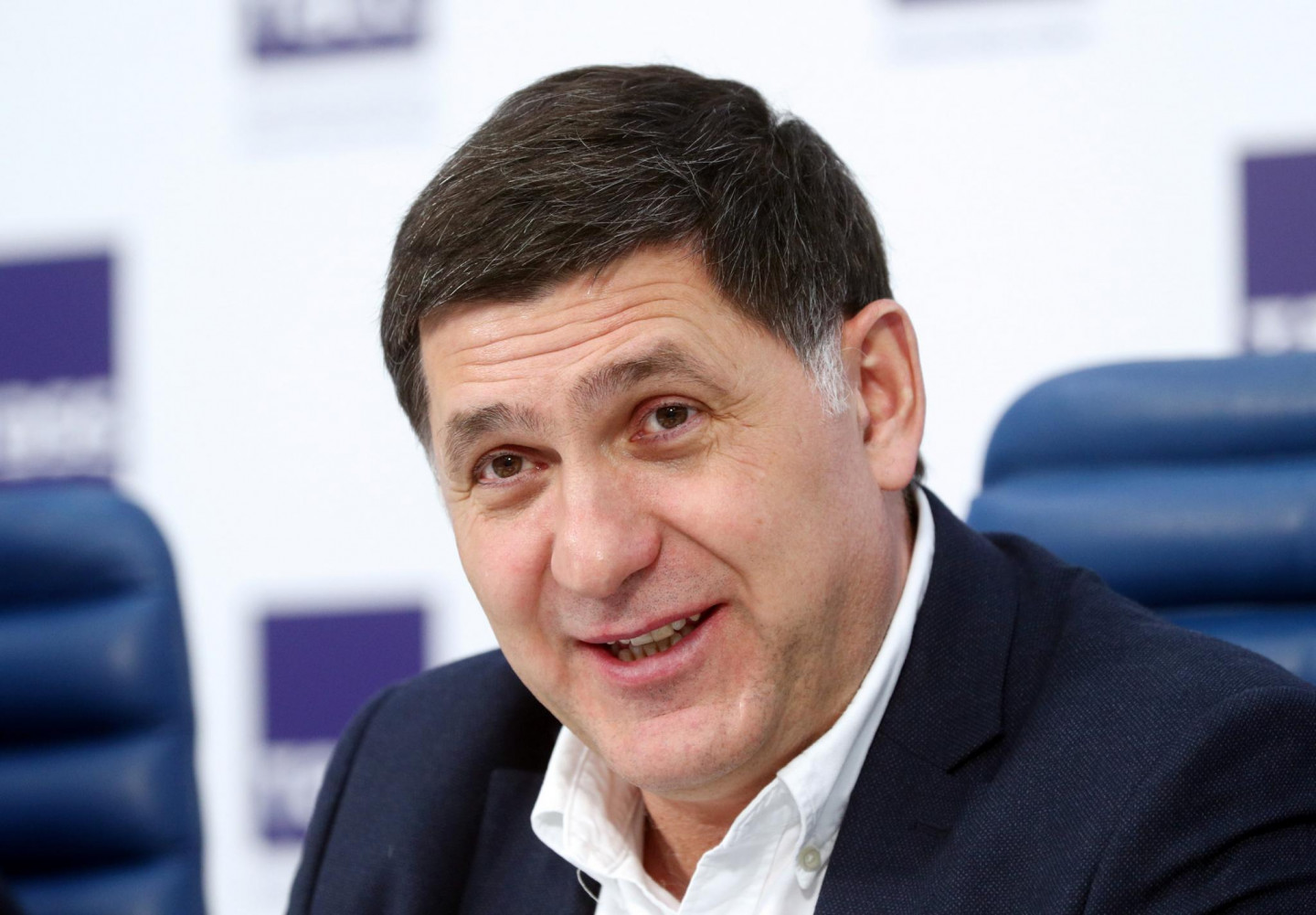 Slavens Krievijas aktieris iet bojā avārijā - nra.lv