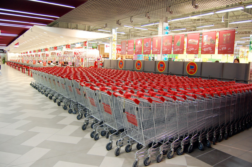 "Rimi" līdz gada beigām samazinās un nemainīs 100 pārtikas produktu ...