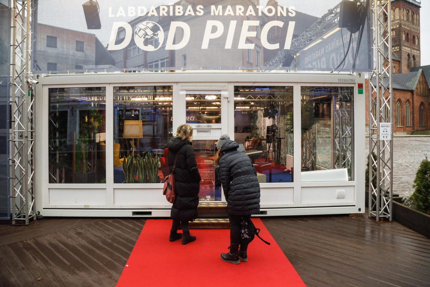 Sākta ziedojumu vākšana ikgadējā labdarības akcijā "Dod pieci!" - nra.lv