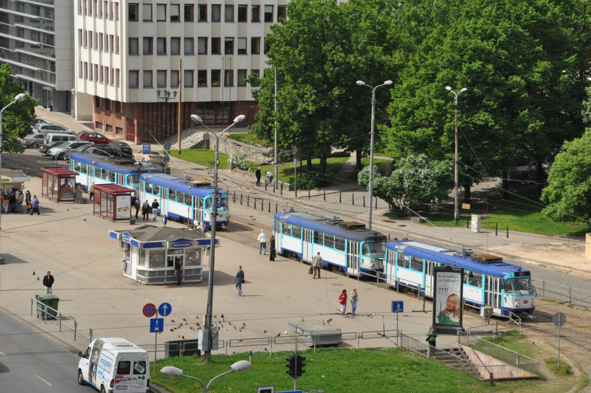 "Rīgas satiksmes" tramvajus izsolē izdevies pārdot par lielāku summu ...
