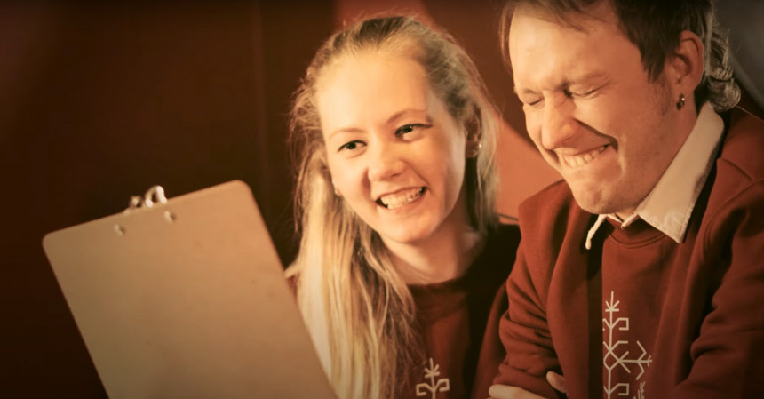 Gatis Mūrnieks jaunajā videoklipā nofilmējas kopā ar mīļoto meiteni ...
