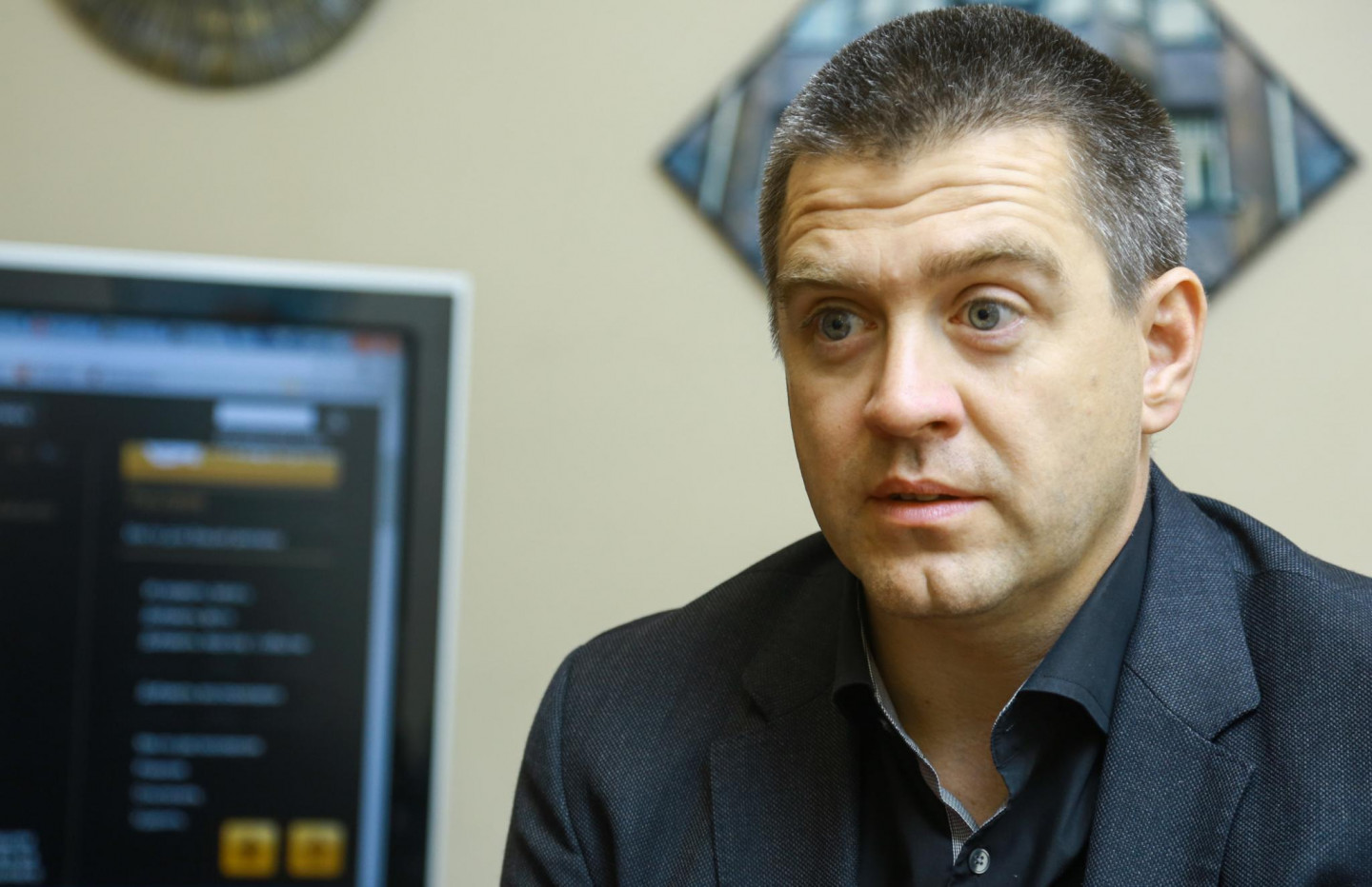 Rajevskis: "Jaunā vienotība" cenšas "izšūpot" esošo valdību - nra.lv