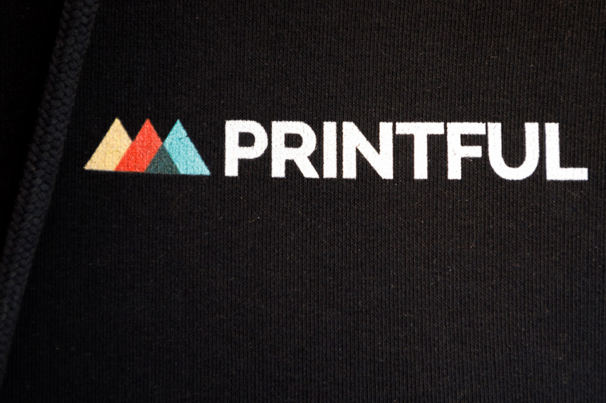 "Printful" iegādājies ASV e-komercijas kompāniju "Snow Commerce" - nra.lv