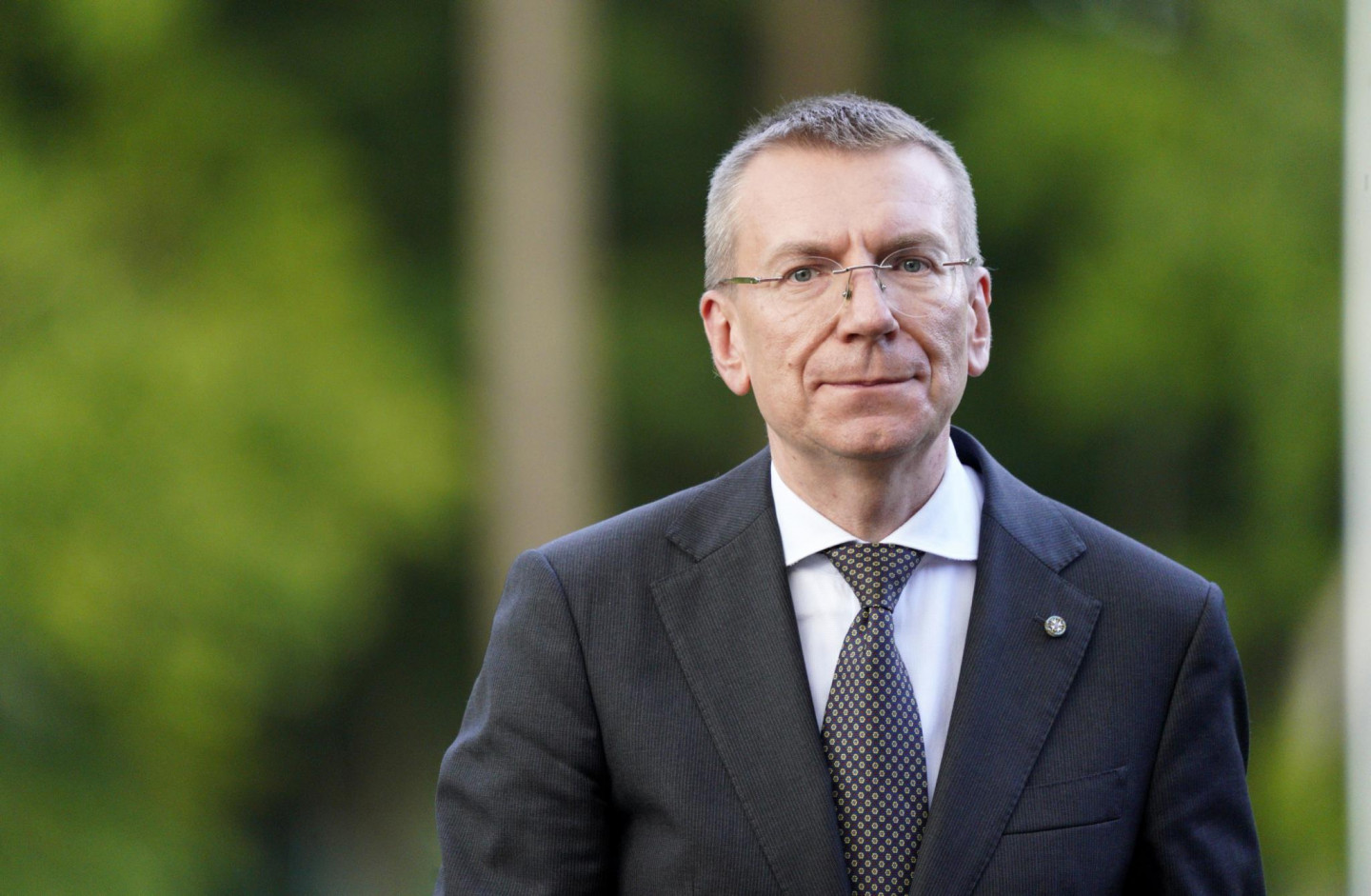 Edijs Klaišis: "Aizgāju aiz stūra uzpīpēt un satiku prezidentu" - nra.lv