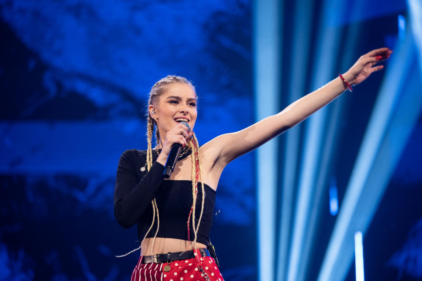 Dziedātāja Patrisha par mobingu: Mani klasē sagaidīja ar ļaunu smīnu ...