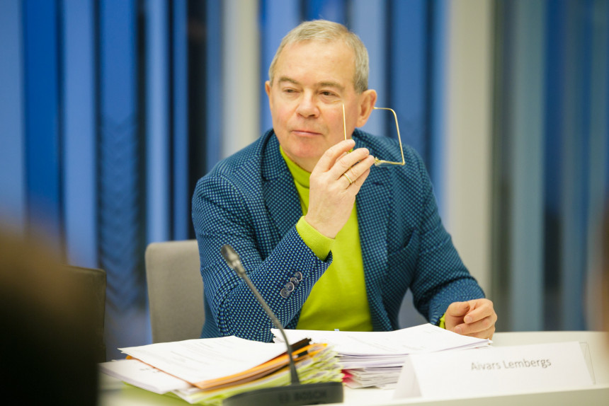 Turpinās iztiesāt Lemberga krimināllietu - nra.lv