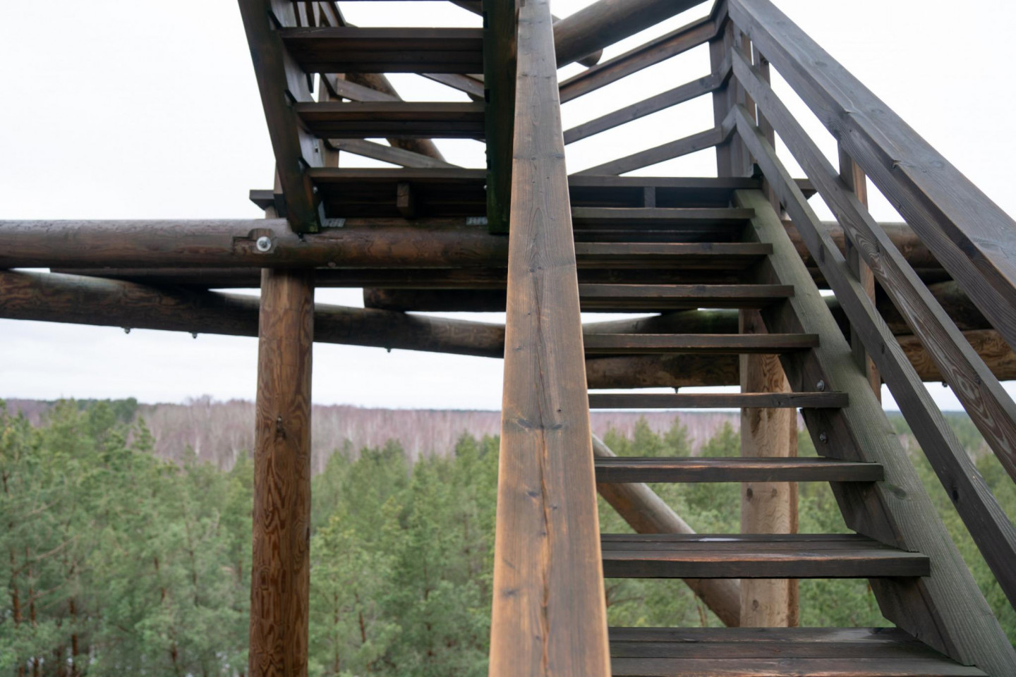 Ideja brīvdienām; Lielā Liepukalna skatu tornis atkal pieejams ...