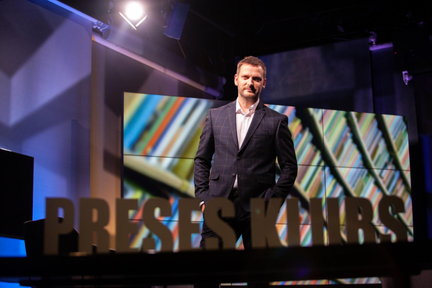 Kādreizējais Latvijas Nacionālā teātra aktieris pārņem TV raidījuma ...