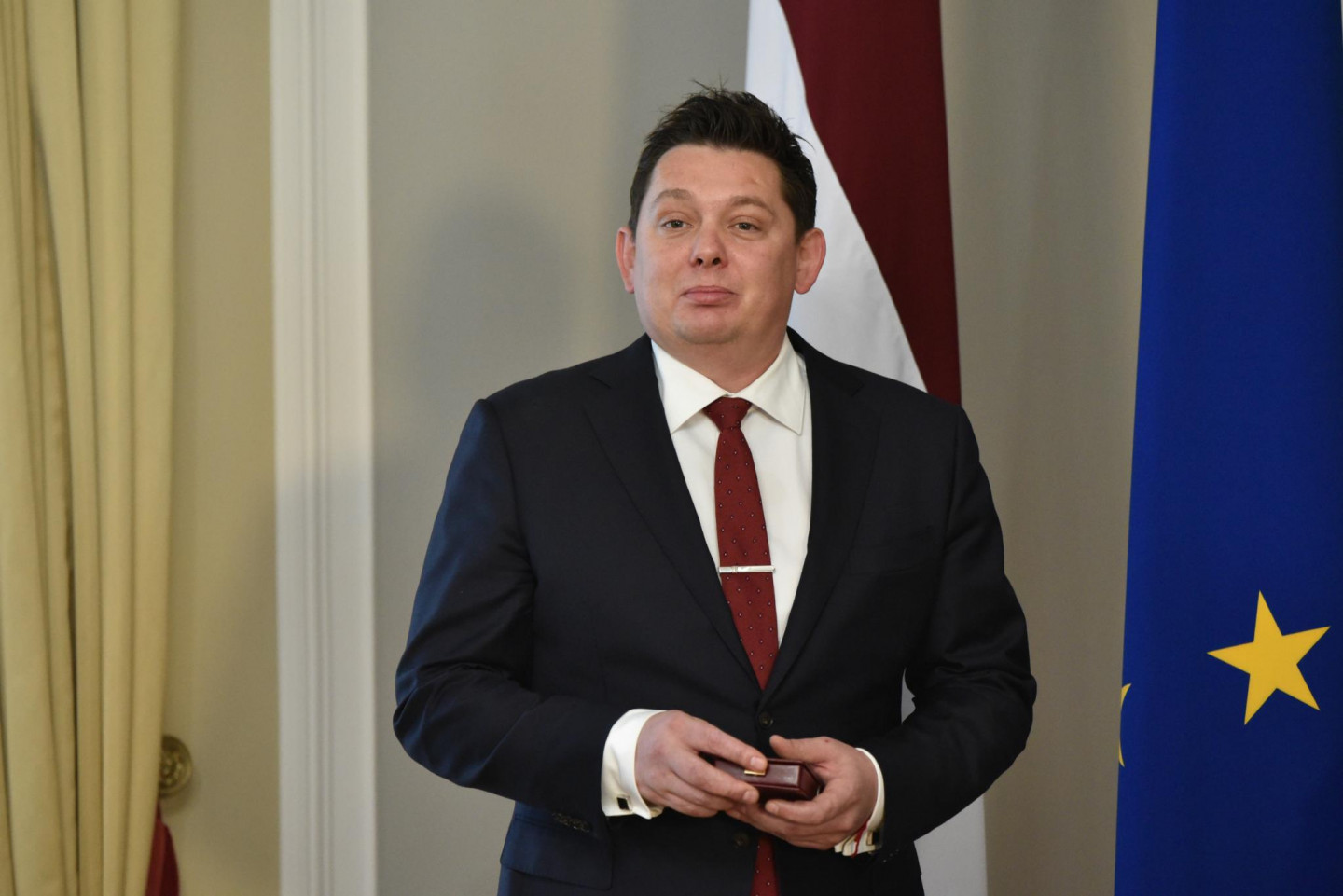 "Balta" no Kaimiņa vēlas piedzīt 24 148 eiro - nra.lv