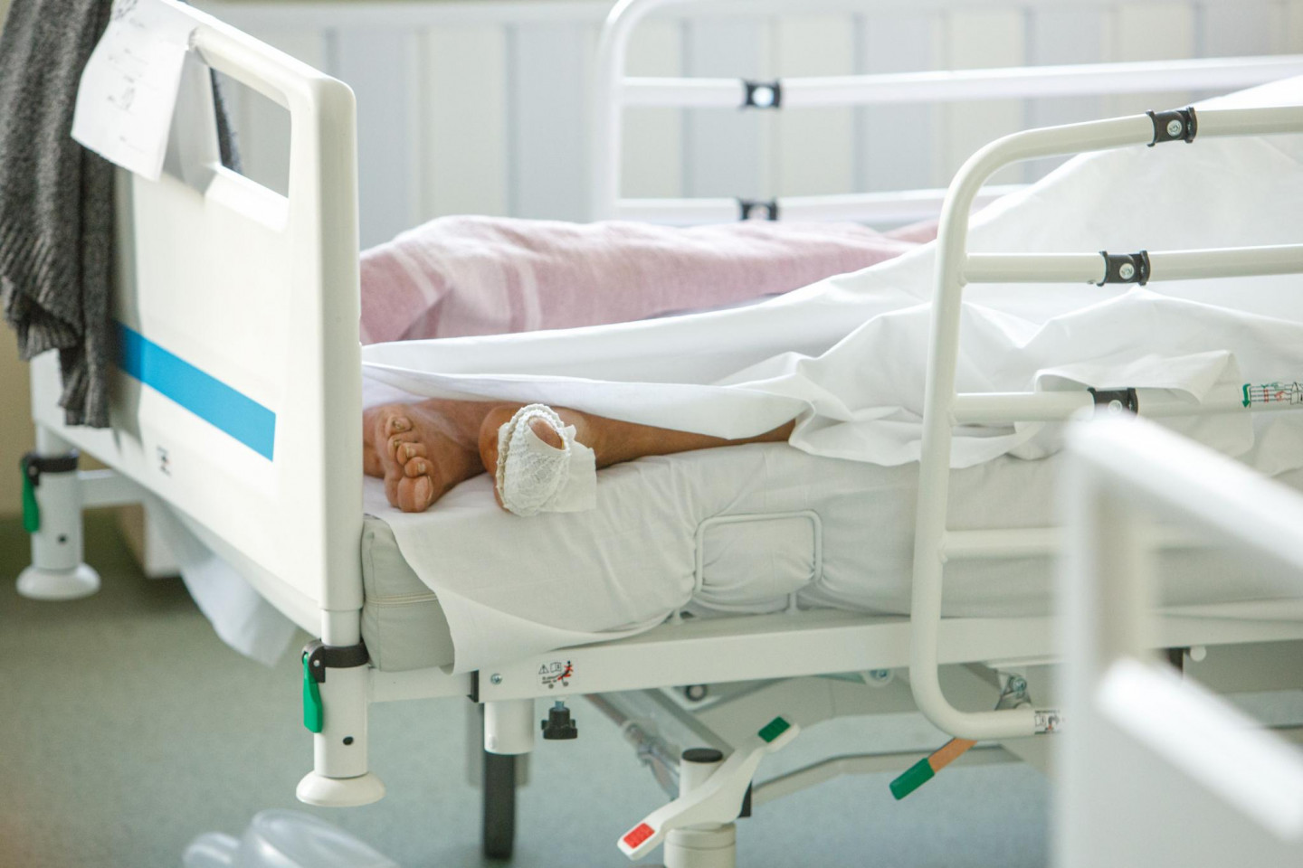 LTV: Daugavpils reģionālā slimnīca paliek parādā ārstiem - nra.lv