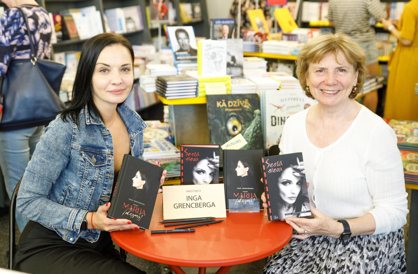 Izdevniecība “Zvaigzne ABC” lutinājusi lasītājus un autorus - nra.lv