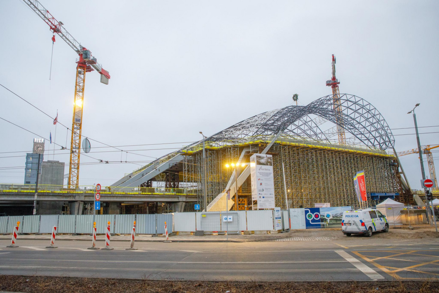 "Rail Baltica": Pamazām tuvojamies galastacijai. Tālāk strupceļš - nra.lv