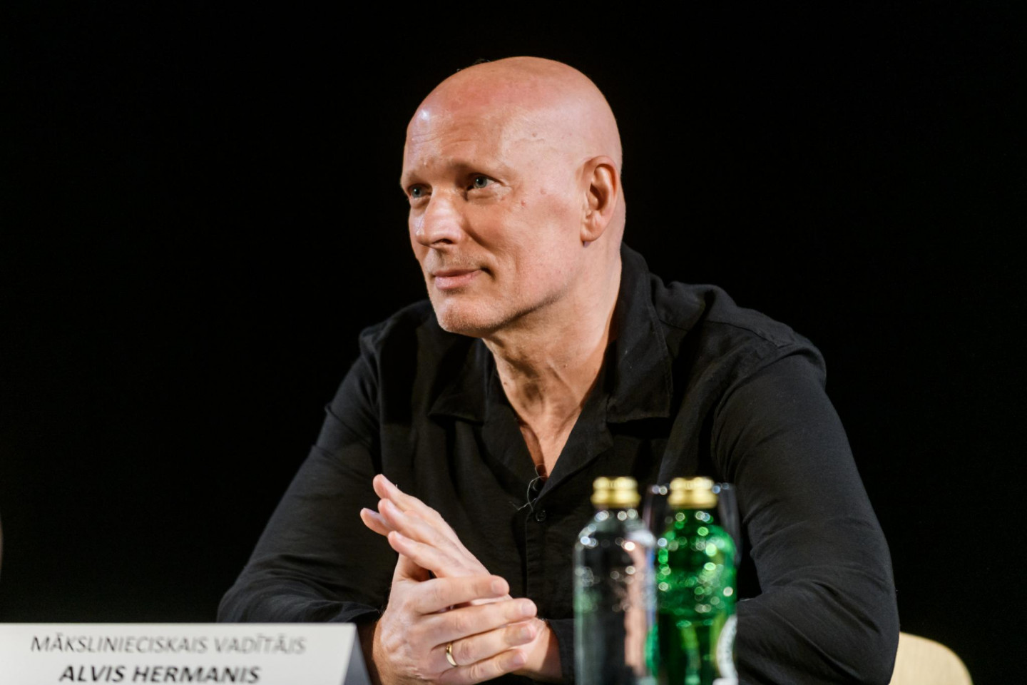 Alvis Hermanis: Izstāstīšu vienu sensacionālu pasaciņu... - nra.lv