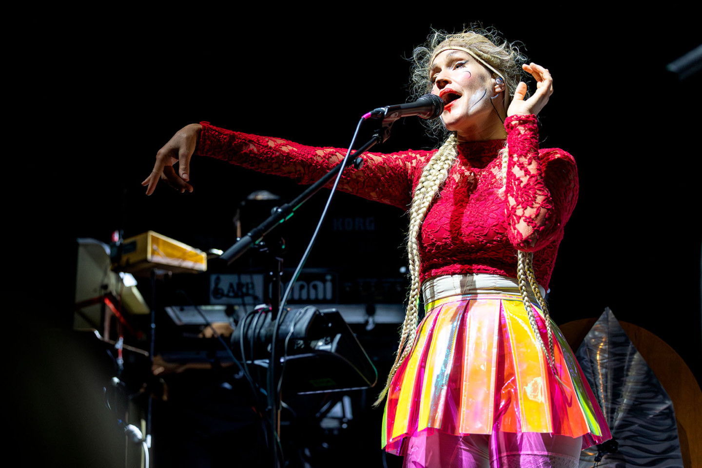 Koncertzālē “Cēsis” uzstāsies amerikāņu ārtpopa duets “CocoRosie” - nra.lv