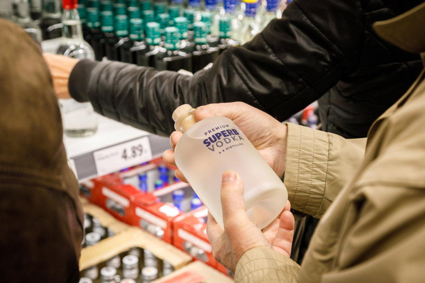 Kā jaunie alkohola tirdzniecības ierobežojumi ietekmē Latvijas ...