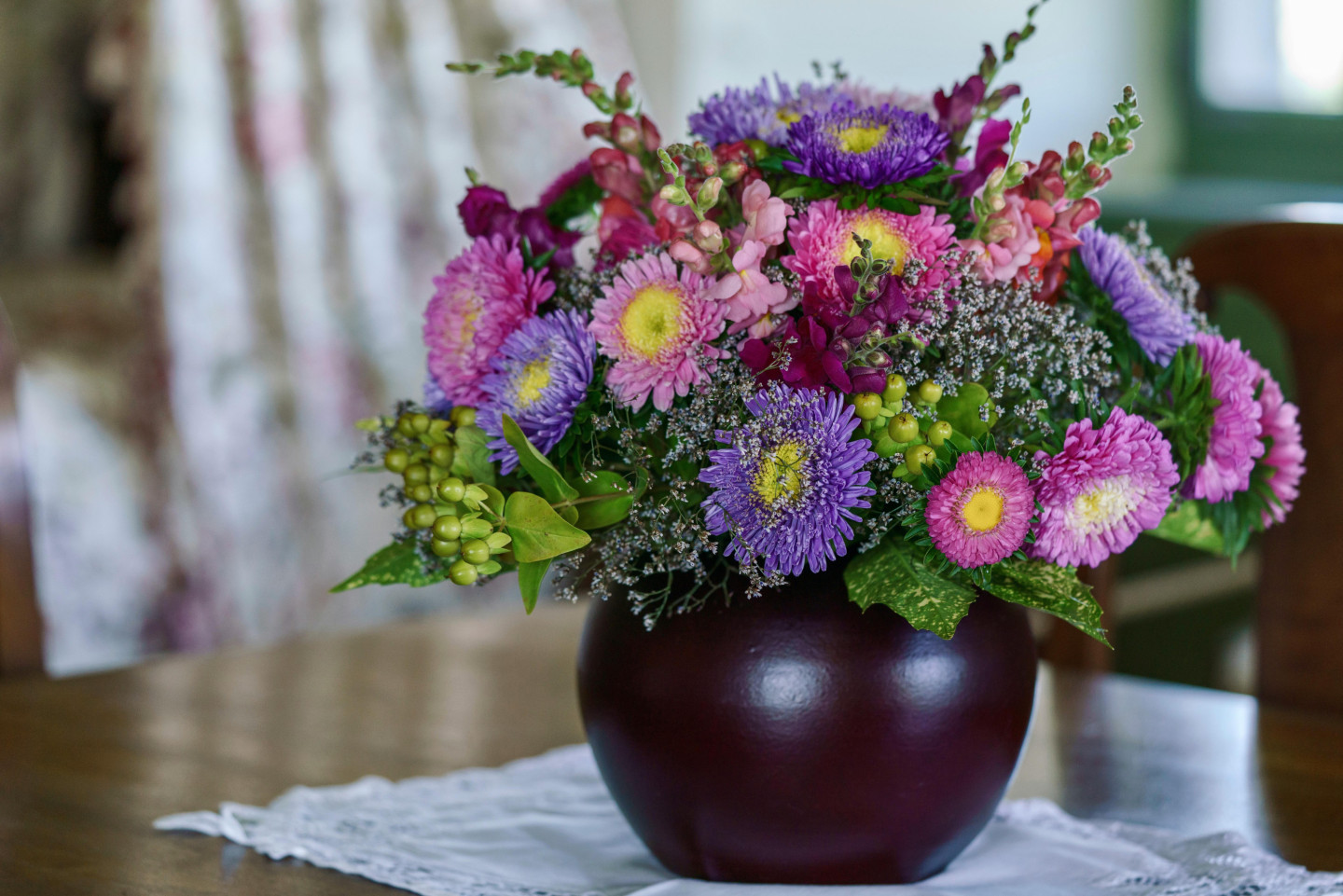 Kā veidot skaistu un ilgmūžīgu rudens ziedu pušķi - nra.lv