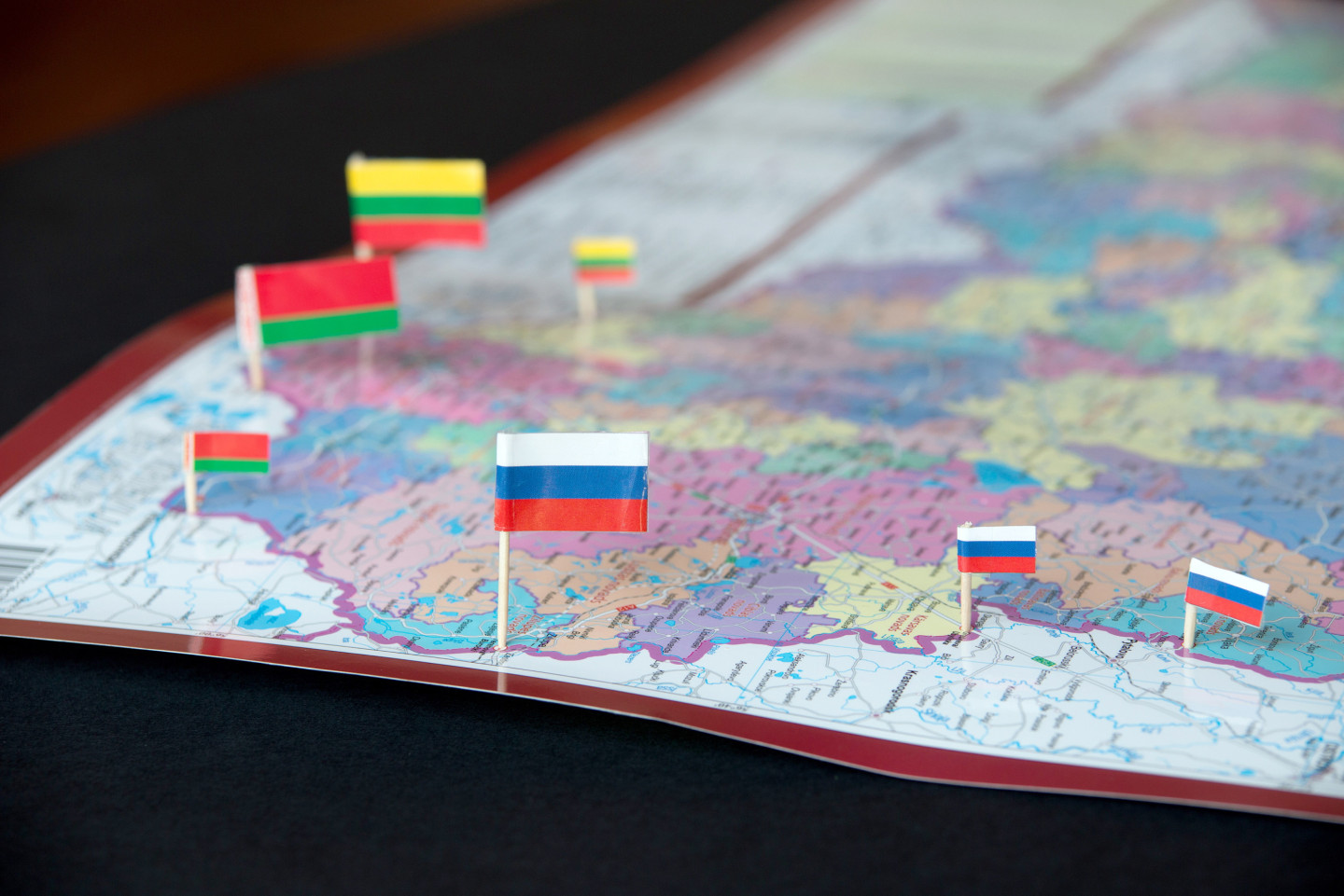 Baltkrievija ķīlnieku lomā patur Lietuvas kravas automašīnas - nra.lv