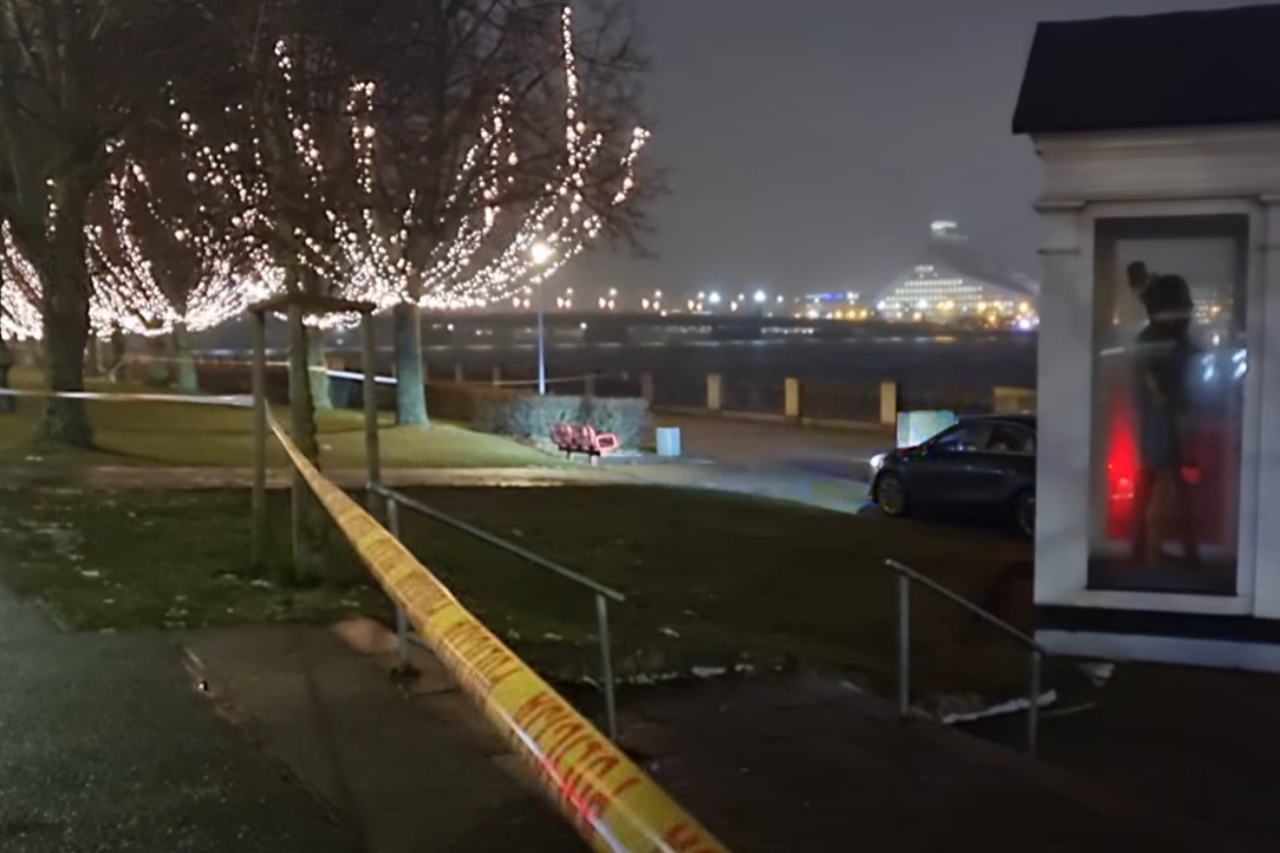 VUGD izceļ kopš ceturtdienas Daugavā nogrimušo auto - nra.lv