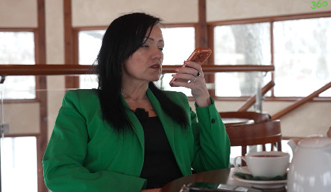 Agrita Bindre publiski strīdas ar bijušo - nra.lv